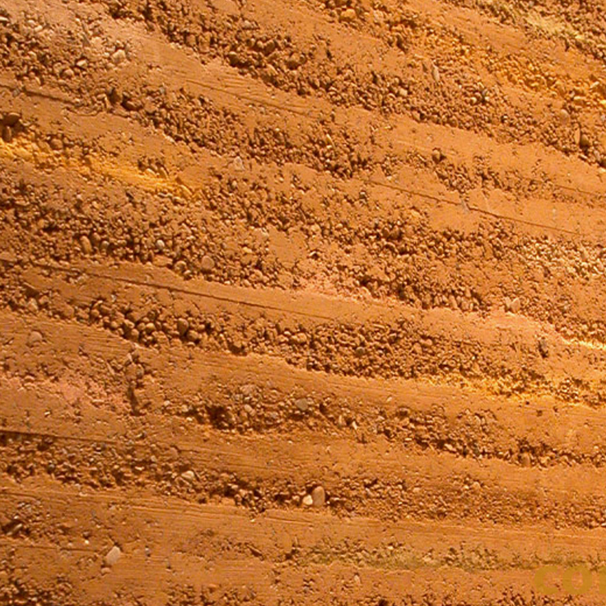 Stampflehm Körnung 0-22 naturbraun – naturbaustoffe-wissing.de